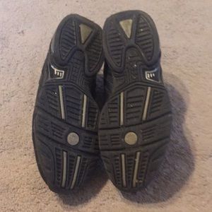 Shoes | Gross Trekker Shoes | Poshmark